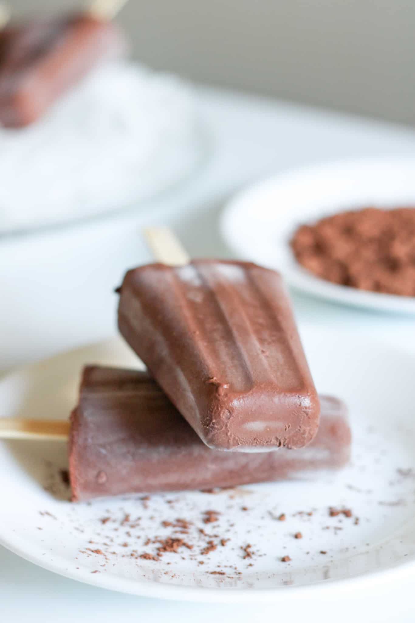 Chocolate Fudge Popsicles | Healthy Homemade Recipe - The Home Intent