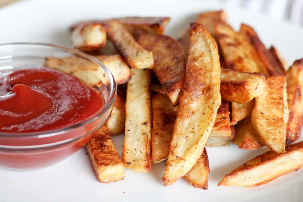 The Best Crispy Baked French Fries | Healthy Recipe - The Home Intent