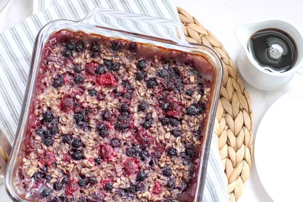 Vegan Baked Oatmeal with Sprouted Oats - The Home Intent